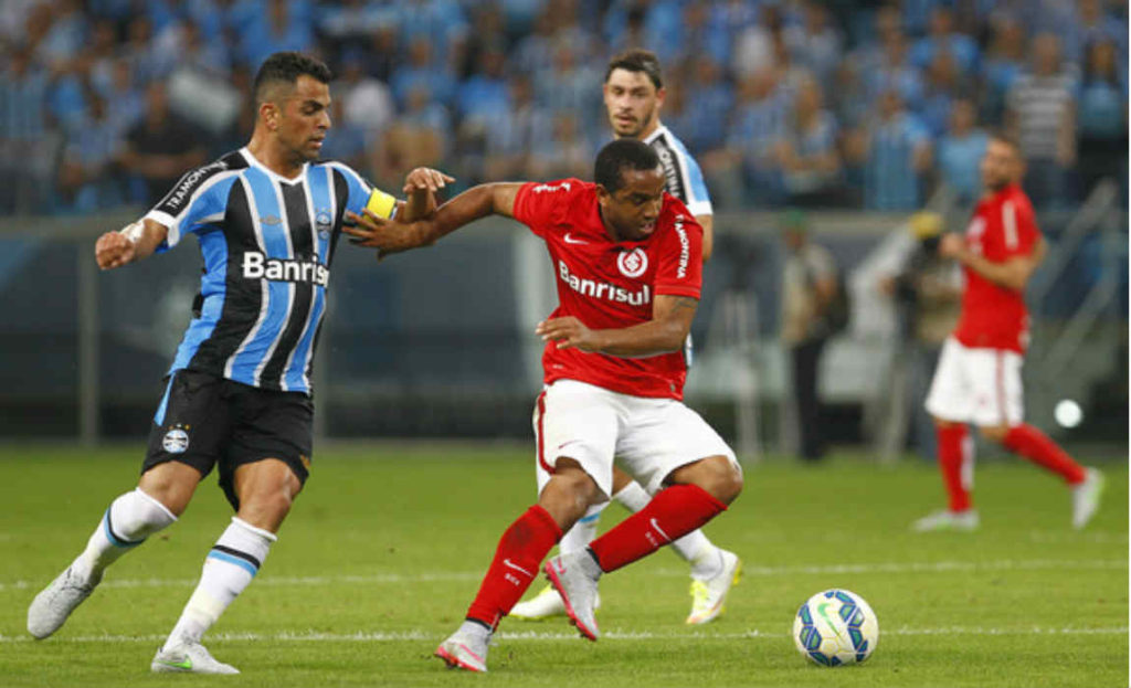 Roth Happy With Anderson Injury Return For Internacional
