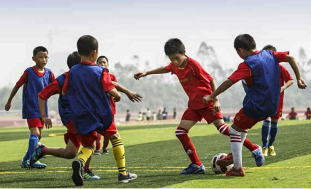 Feature: China's Young Footballers Chase Their Dream
