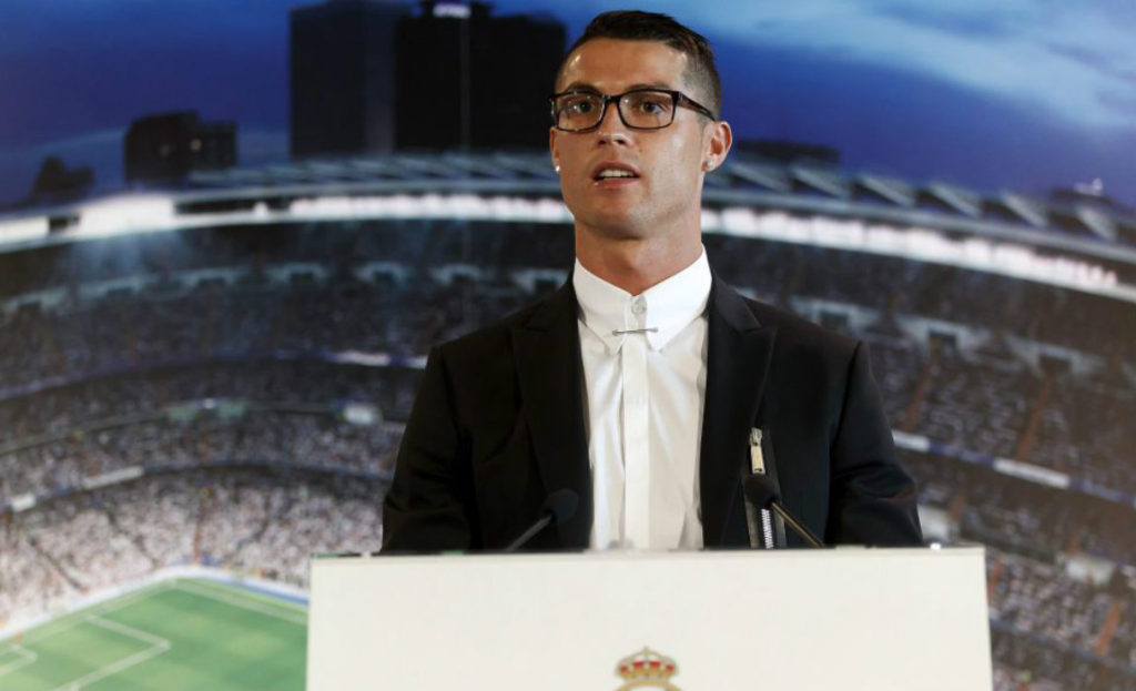 Ronaldo Signs £1Billion Lifetime Contract With Nike Only Days After ...