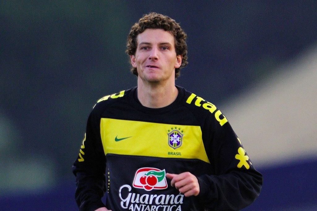 Ex-Man City Midfielder Elano Named Interim Santos Boss