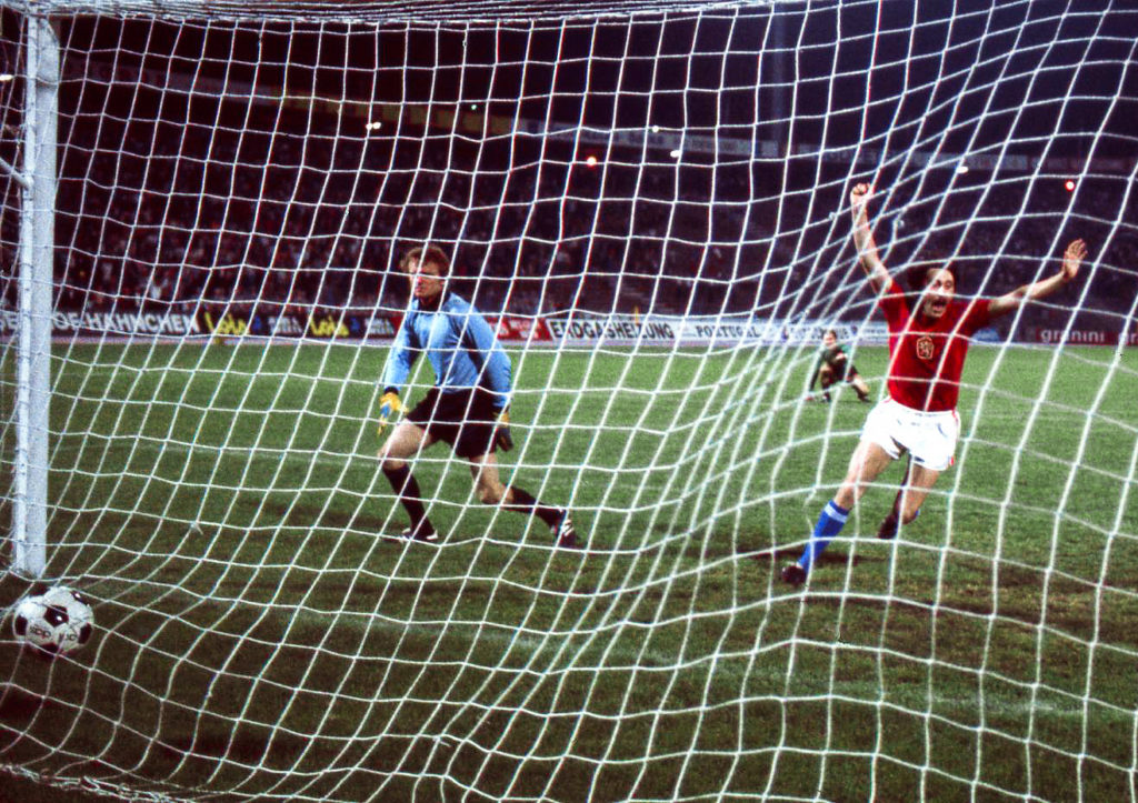 Antonin Panenka's Magical 'Penenka' At Euro 1976 Against West Germany