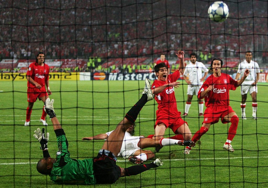 Most Iconic Photographs In Football That Are Era-Defining And Exquisite